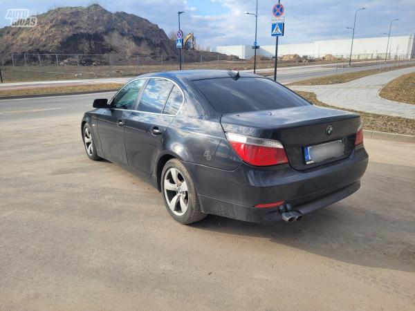 Black BMW 525 2006 in Vilnius, with an engine capacity of 2.50 L and mileage of 364 thousand km for 2200 €, photo 4 on AUTOMOTO.COM.LV