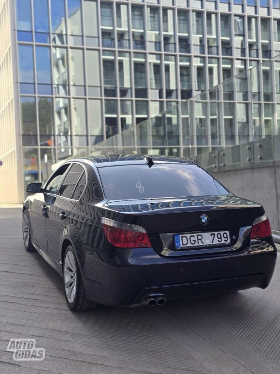 Melns BMW 525 2006 Viļņa, ar dzinēja tilpumu 2.50 L un nobraukumu 385 tūkst. km par 3700 €, foto 4 vietnē AUTOMOTO.COM.LV