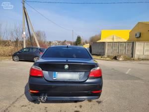 Black BMW 525 2006 in Vilnius, with an engine capacity of 2.50 L and mileage of 364 thousand km for 2350 €, photo 5 on AUTOMOTO.COM.LV