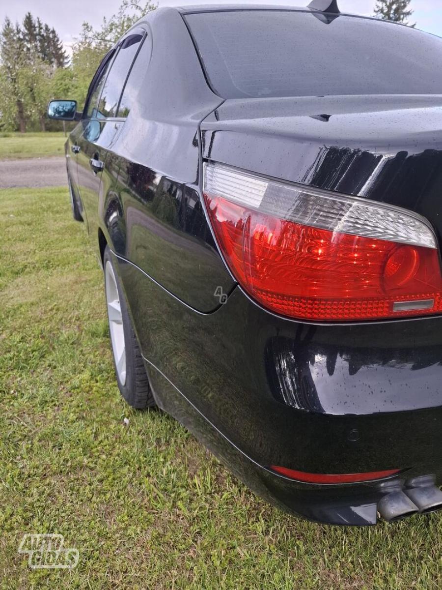 Black BMW 525 2006 in Silale, with an engine capacity of 2.50 L and mileage of 471 thousand km for 3100 €, photo 4 on AUTOMOTO.COM.LV