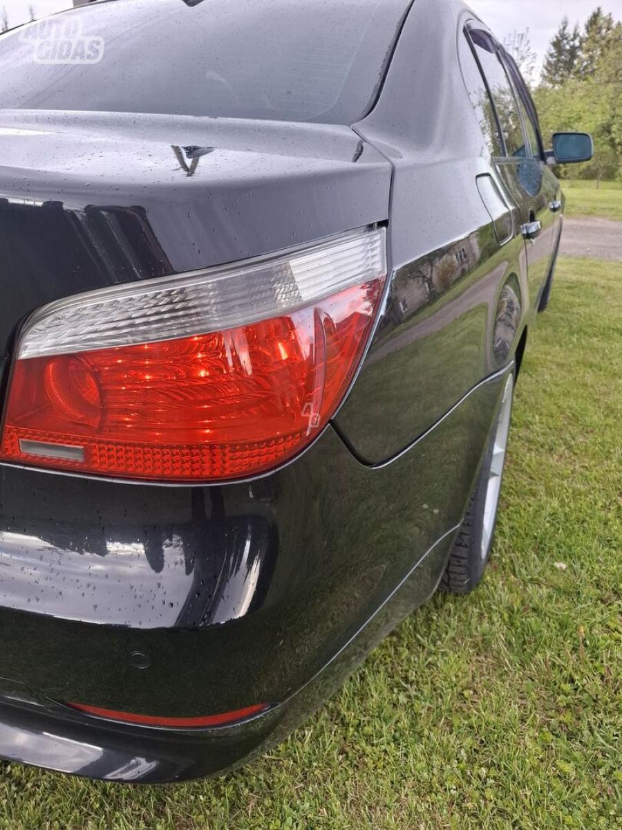 Black BMW 525 2006 in Silale, with an engine capacity of 2.50 L and mileage of 471 thousand km for 3100 €, photo 6 on AUTOMOTO.COM.LV