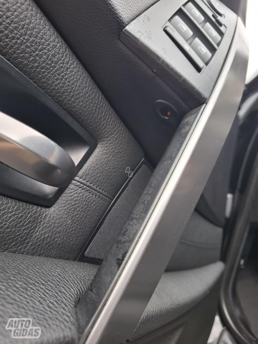 Black BMW 525 2006 in Silale, with an engine capacity of 2.50 L and mileage of 471 thousand km for 3100 €, photo 16 on AUTOMOTO.COM.LV