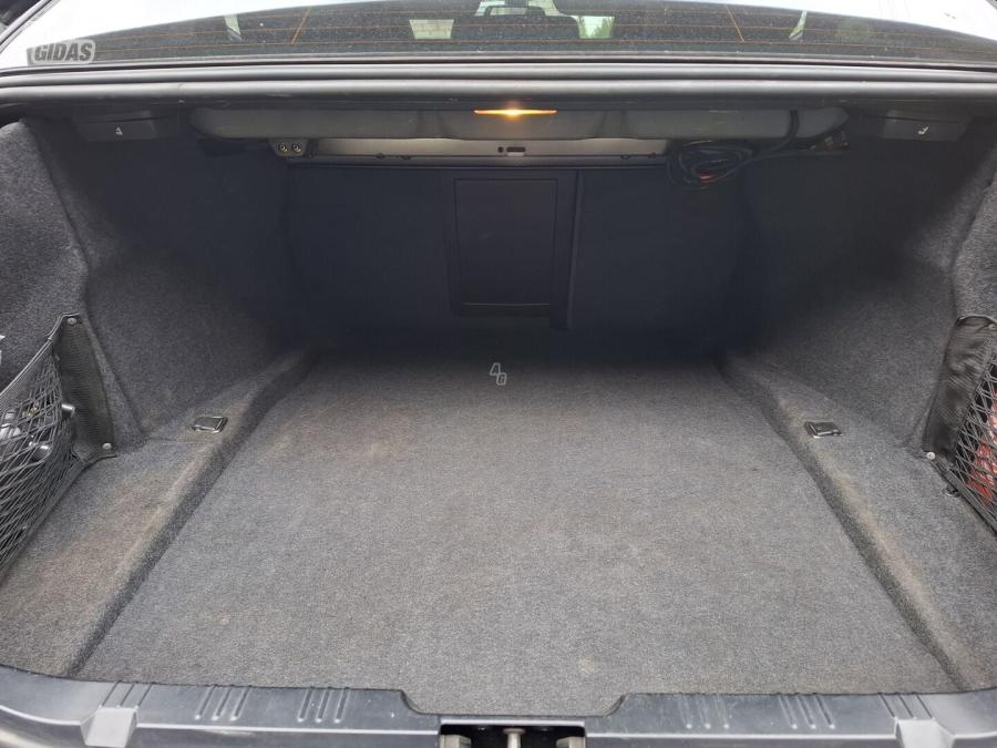 Black BMW 525 2006 in Silale, with an engine capacity of 2.50 L and mileage of 471 thousand km for 3100 €, photo 18 on AUTOMOTO.COM.LV