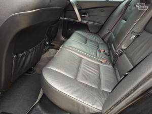 Black BMW 525 2006 in Silale, with an engine capacity of 2.50 L and mileage of 471 thousand km for 3100 €, photo 19 on AUTOMOTO.COM.LV