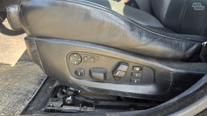 Melns BMW 525 2006 Viļņa, ar dzinēja tilpumu 2.50 L un nobraukumu 422 tūkst. km par 2900 €, foto 6 vietnē AUTOMOTO.COM.LV
