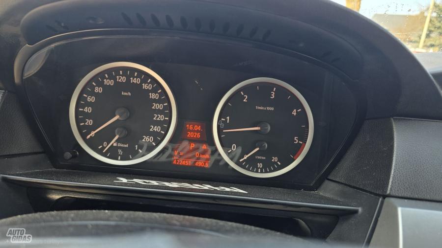 Melns BMW 525 2006 Viļņa, ar dzinēja tilpumu 2.50 L un nobraukumu 422 tūkst. km par 2900 €, foto 7 vietnē AUTOMOTO.COM.LV