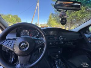 Black BMW 525 2006 in Telschi, with an engine capacity of 2.50 L and mileage of 450 thousand km for 3400 €, photo 12 on AUTOMOTO.COM.LV