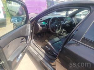 Melns BMW 525 2006 Tukums, ar dzinēja tilpumu 2.50 L un nobraukumu 329 tūkst. km par 3600 €, foto 6 vietnē AUTOMOTO.COM.LV