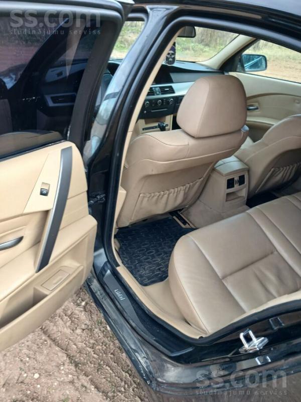 Melns BMW 525 2006 Rēzekne, ar dzinēja tilpumu 2.50 L un nobraukumu 272 tūkst. km par 3700 €, foto 3 vietnē AUTOMOTO.COM.LV