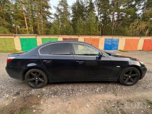 Melns BMW 525 2006 Daugavpils, ar dzinēja tilpumu 2.50 L un nobraukumu 302 tūkst. km par 4400 €, foto 12 vietnē AUTOMOTO.COM.LV