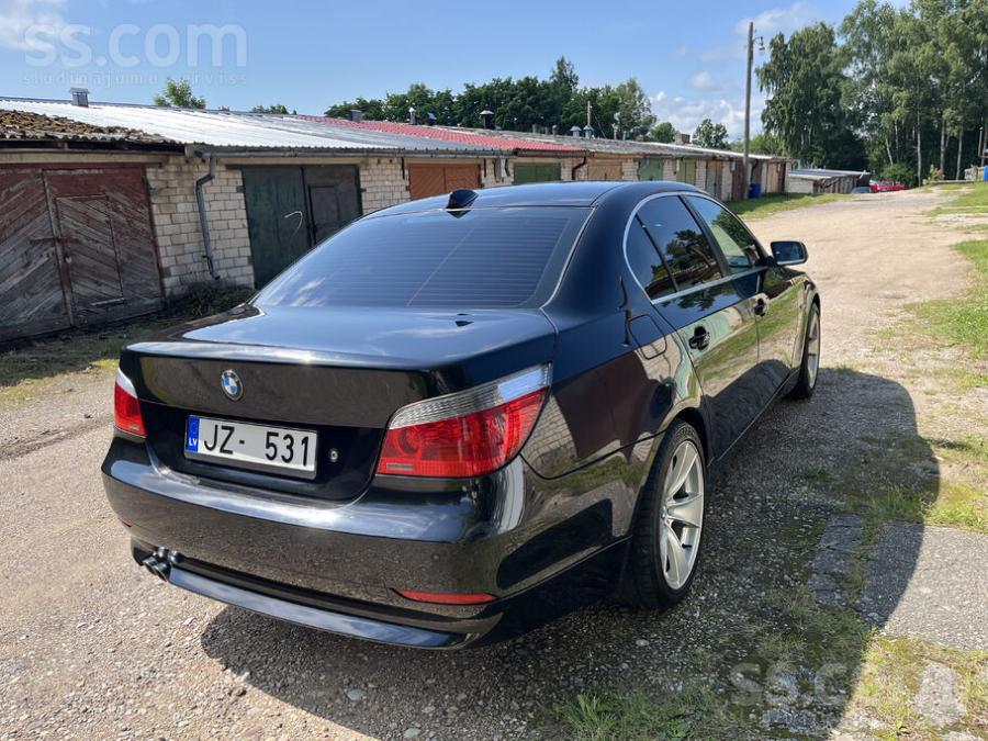 Black BMW 525 2006 in Dobele, with an engine capacity of 2.50 L and mileage of 374 thousand km for 3900 €, photo 7 on AUTOMOTO.COM.LV