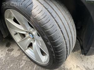Black BMW 525 2006 in Dobele, with an engine capacity of 2.50 L and mileage of 374 thousand km for 3900 €, photo 15 on AUTOMOTO.COM.LV