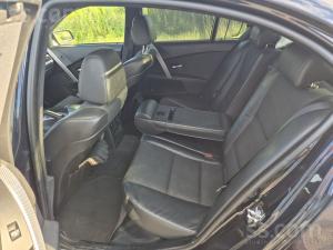 Black BMW 525 2006 in Riga, with an engine capacity of 2.50 L and mileage of 303 thousand km for 6500 €, photo 12 on AUTOMOTO.COM.LV