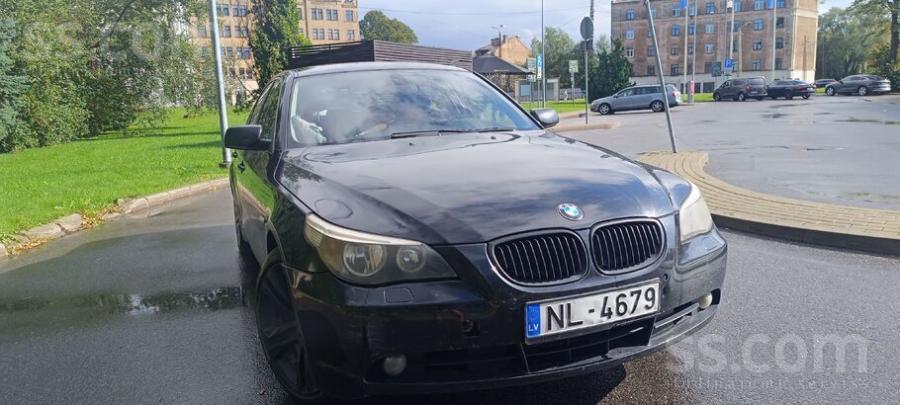 Melns BMW 525 2006 Rīga, ar dzinēja tilpumu 2.50 L un nobraukumu 412 tūkst. km par 2600 €, foto 4 vietnē AUTOMOTO.COM.LV