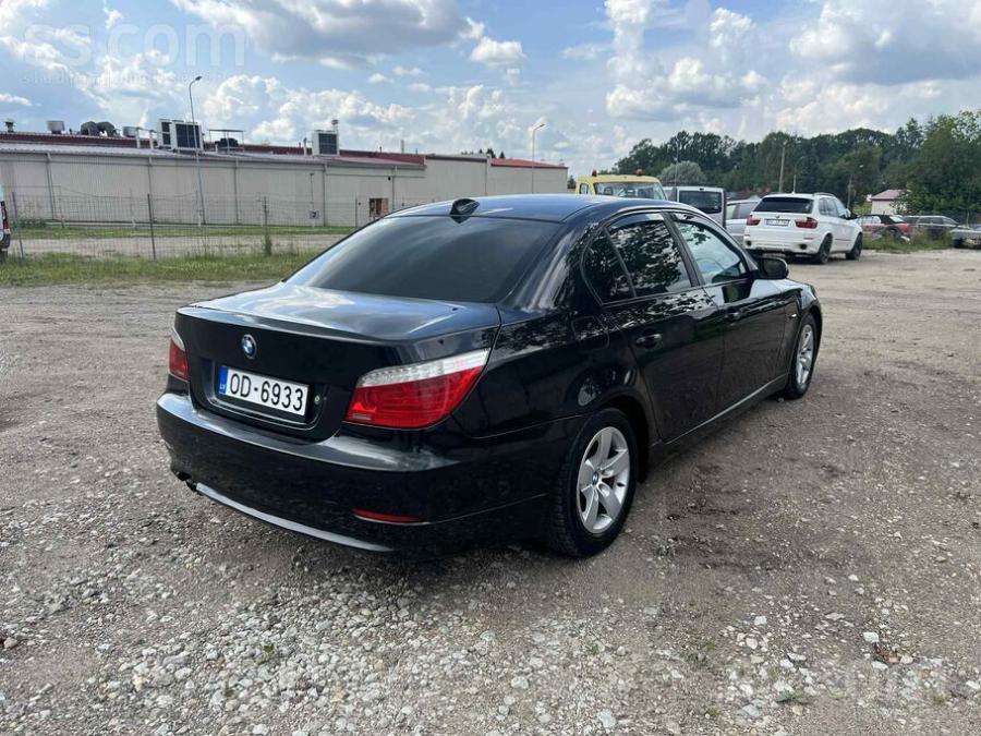 Melns BMW 525 2007 Rēzekne, ar dzinēja tilpumu 3.00 L un nobraukumu 0 tūkst. km par 4250 €, foto 3 vietnē AUTOMOTO.COM.LV