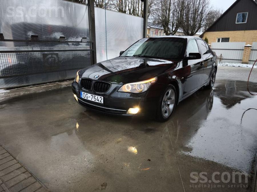 Melns BMW 525 2007 Preiļi, ar dzinēja tilpumu 3.00 L un nobraukumu 446 tūkst. km par 4400 €, foto 1 vietnē AUTOMOTO.COM.LV