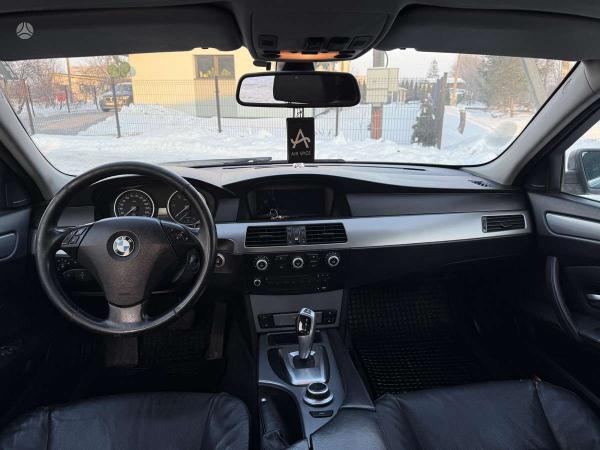 Black BMW 525 2007 in Kaunas, with an engine capacity of 2.99 L and mileage of 360 thousand km for 4450 €, photo 9 on AUTOMOTO.COM.LV