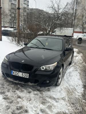 Black BMW 525 2007 in Vilnius, with an engine capacity of 3.00 L and mileage of 440 thousand km for 5200 €, photo 4 on AUTOMOTO.COM.LV