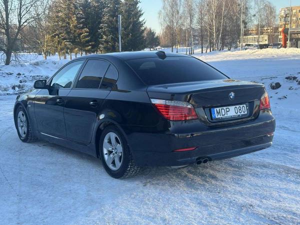 Black BMW 525 2007 in Kaisiadorys, with an engine capacity of 3.00 L and mileage of 313 thousand km for 5100 €, photo 5 on AUTOMOTO.COM.LV