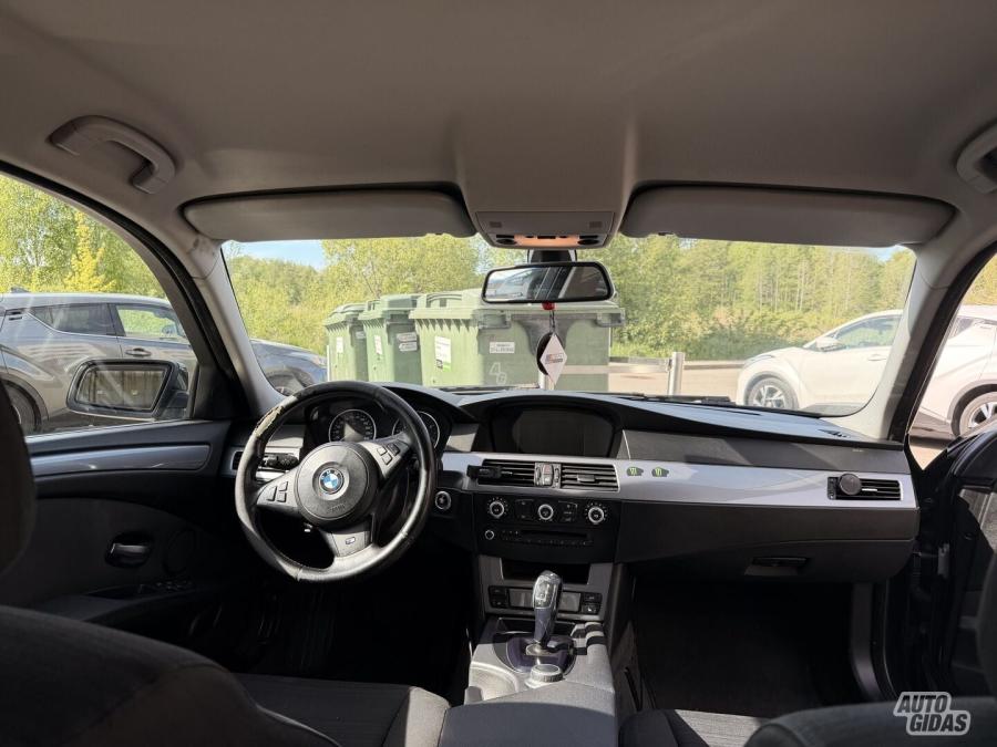 Black BMW 525 2007 in Klaipeda, with an engine capacity of 3.00 L and mileage of 386 thousand km for 3400 €, photo 5 on AUTOMOTO.COM.LV