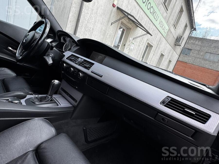 Черный БМВ 525 2007 в Даугавпилс, объемом двигателя 2.50 л и пробегом 0 тыс. км за 4490 €, фото 16 на AUTOMOTO.COM.LV