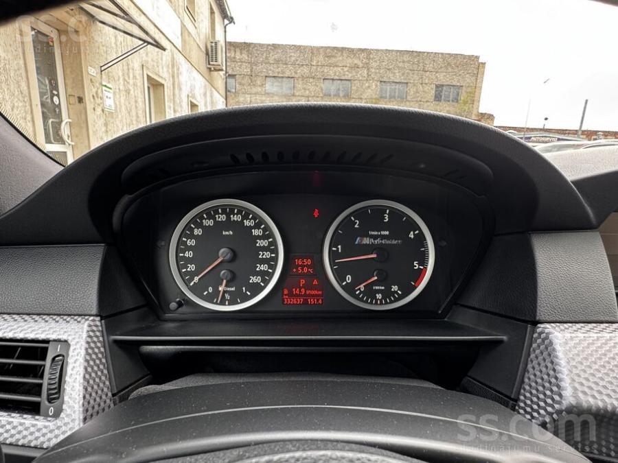 Черный БМВ 525 2007 в Даугавпилс, объемом двигателя 2.50 л и пробегом 0 тыс. км за 4490 €, фото 19 на AUTOMOTO.COM.LV