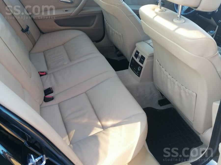 Melns BMW 525 2007 Valmiera, ar dzinēja tilpumu 3.00 L un nobraukumu 384 tūkst. km par 4390 €, foto 10 vietnē AUTOMOTO.COM.LV