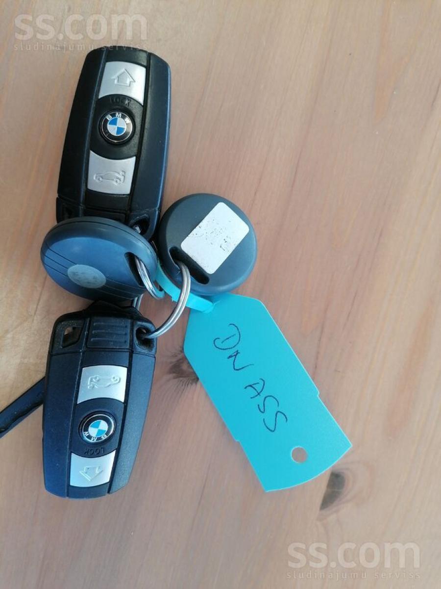 Melns BMW 525 2007 Valmiera, ar dzinēja tilpumu 3.00 L un nobraukumu 384 tūkst. km par 4390 €, foto 23 vietnē AUTOMOTO.COM.LV
