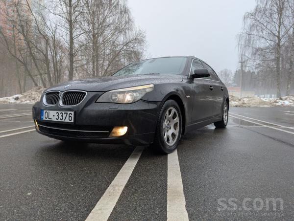 Черный БМВ 525 2007 в Рига, объемом двигателя 3.00 л и пробегом 295 тыс. км за 5250 €, фото 2 на AUTOMOTO.COM.LV