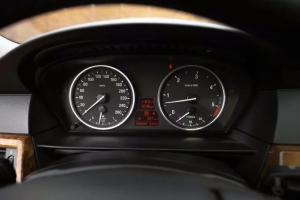 Черный БМВ 525 2007 в Елгава, объемом двигателя 3.00 л и пробегом 306 тыс. км за 6600 €, фото 13 на AUTOMOTO.COM.LV
