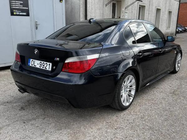 Black BMW 525 2007 in Daugavpils, with an engine capacity of 2.50 L and mileage of 333 thousand km for 4490 €, photo 6 on AUTOMOTO.COM.LV