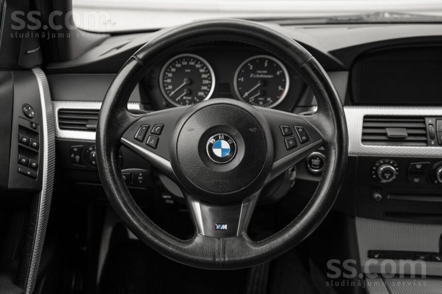 Black BMW 525 2007 in Riga, with an engine capacity of 2.50 L and mileage of 334 thousand km for 5990 €, photo 18 on AUTOMOTO.COM.LV