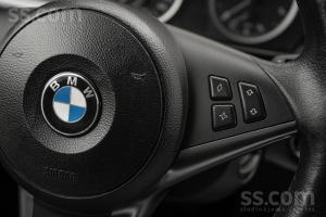 Black BMW 525 2007 in Riga, with an engine capacity of 2.50 L and mileage of 334 thousand km for 5990 €, photo 20 on AUTOMOTO.COM.LV