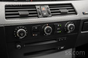 Black BMW 525 2007 in Riga, with an engine capacity of 2.50 L and mileage of 334 thousand km for 5990 €, photo 25 on AUTOMOTO.COM.LV