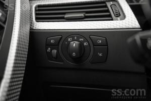 Black BMW 525 2007 in Riga, with an engine capacity of 2.50 L and mileage of 334 thousand km for 5990 €, photo 29 on AUTOMOTO.COM.LV