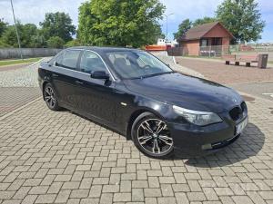 Black BMW 525 2007 in Ventspils, with an engine capacity of 3.00 L and mileage of 332 thousand km for 6500 €, photo  on AUTOMOTO.COM.LV