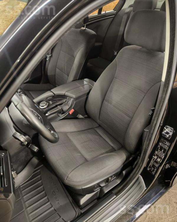 Black BMW 525 2007 in Ventspils, with an engine capacity of 3.00 L and mileage of 332 thousand km for 6500 €, photo 10 on AUTOMOTO.COM.LV