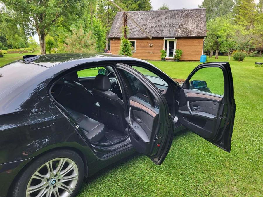 Черный БМВ 525 2007 в Паневежис, объемом двигателя 2.99 л и пробегом 530 тыс. км за 4200 €, фото 9 на AUTOMOTO.COM.LV