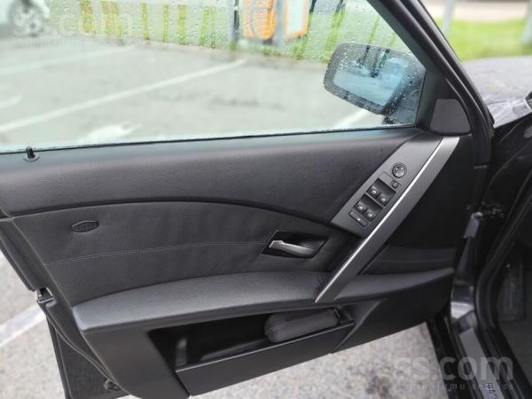 Melns BMW 525 2007 Rīga, ar dzinēja tilpumu 2.50 L un nobraukumu 255 tūkst. km par 4999 €, foto 7 vietnē AUTOMOTO.COM.LV