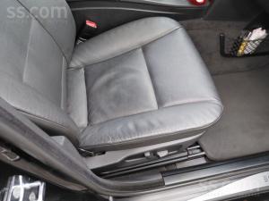 Black BMW 525 2007 in Riga, with an engine capacity of 2.50 L and mileage of 255 thousand km for 4999 €, photo 15 on AUTOMOTO.COM.LV