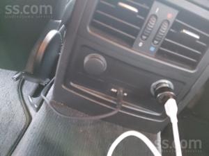 Black BMW 525 2007 in Riga, with an engine capacity of 2.50 L and mileage of 255 thousand km for 4999 €, photo 24 on AUTOMOTO.COM.LV