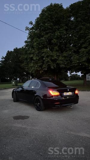 Black BMW 525 2007 in Ogre, with an engine capacity of 3.00 L and mileage of 451 thousand km for 4500 €, photo  on AUTOMOTO.COM.LV