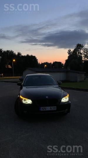 Black BMW 525 2007 in Ogre, with an engine capacity of 3.00 L and mileage of 451 thousand km for 4500 €, photo 5 on AUTOMOTO.COM.LV