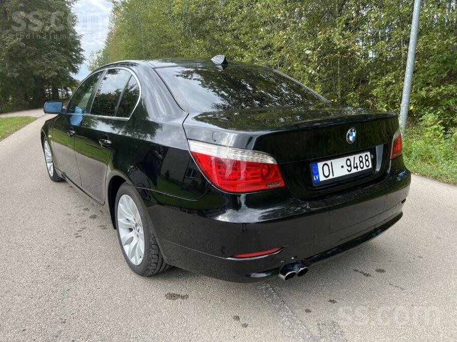 Black BMW 525 2007 in Ludza, with an engine capacity of 3.00 L and mileage of 305 thousand km for 5500 €, photo 8 on AUTOMOTO.COM.LV
