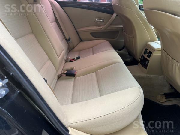 Black BMW 525 2007 in Ludza, with an engine capacity of 3.00 L and mileage of 305 thousand km for 5500 €, photo 10 on AUTOMOTO.COM.LV