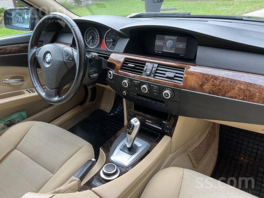 Black BMW 525 2007 in Ludza, with an engine capacity of 3.00 L and mileage of 305 thousand km for 5500 €, photo 13 on AUTOMOTO.COM.LV