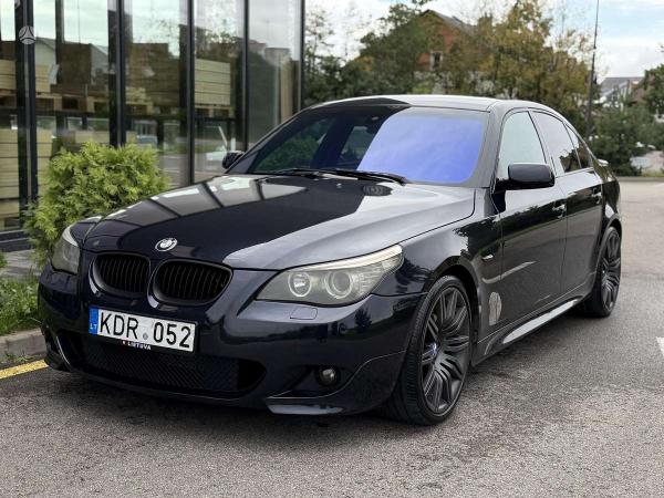 Melns BMW 525 2007 Kauņa, ar dzinēja tilpumu 3.00 L un nobraukumu 523 tūkst. km par 5550 €, foto 6 vietnē AUTOMOTO.COM.LV