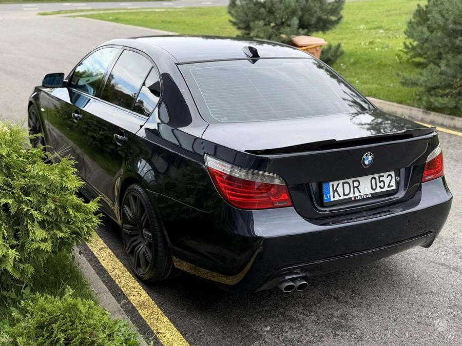 Черный БМВ 525 2007 в Каунас, объемом двигателя 3.00 л и пробегом 523 тыс. км за 5550 €, фото 12 на AUTOMOTO.COM.LV