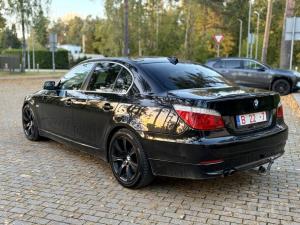Черный БМВ 525 2007 в Рига, объемом двигателя 3.00 л и пробегом 0 тыс. км за 3390 €, фото 5 на AUTOMOTO.COM.LV