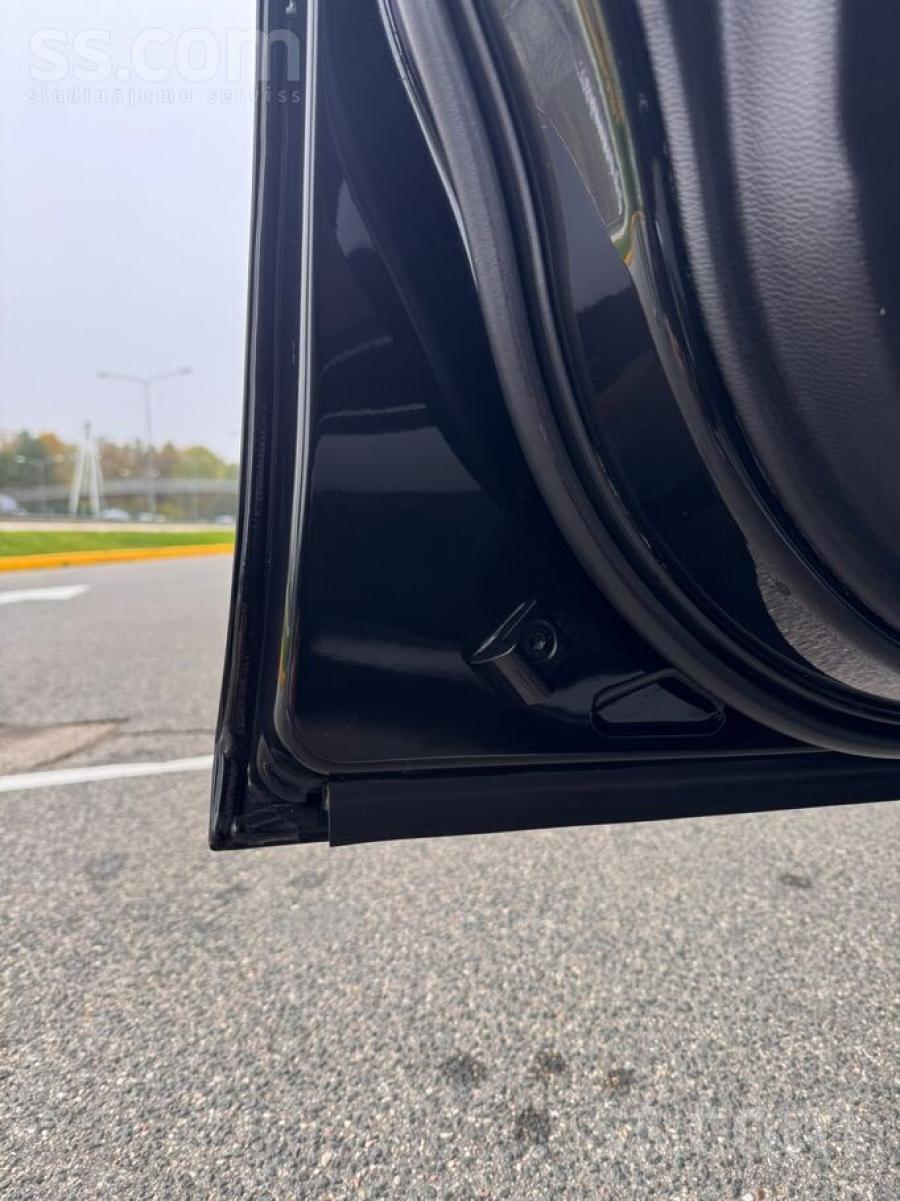 Melns BMW 525 2007 Rīga, ar dzinēja tilpumu 3.00 L un nobraukumu 440 tūkst. km par 7000 €, foto 18 vietnē AUTOMOTO.COM.LV